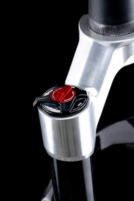 R8 - Manitou Products